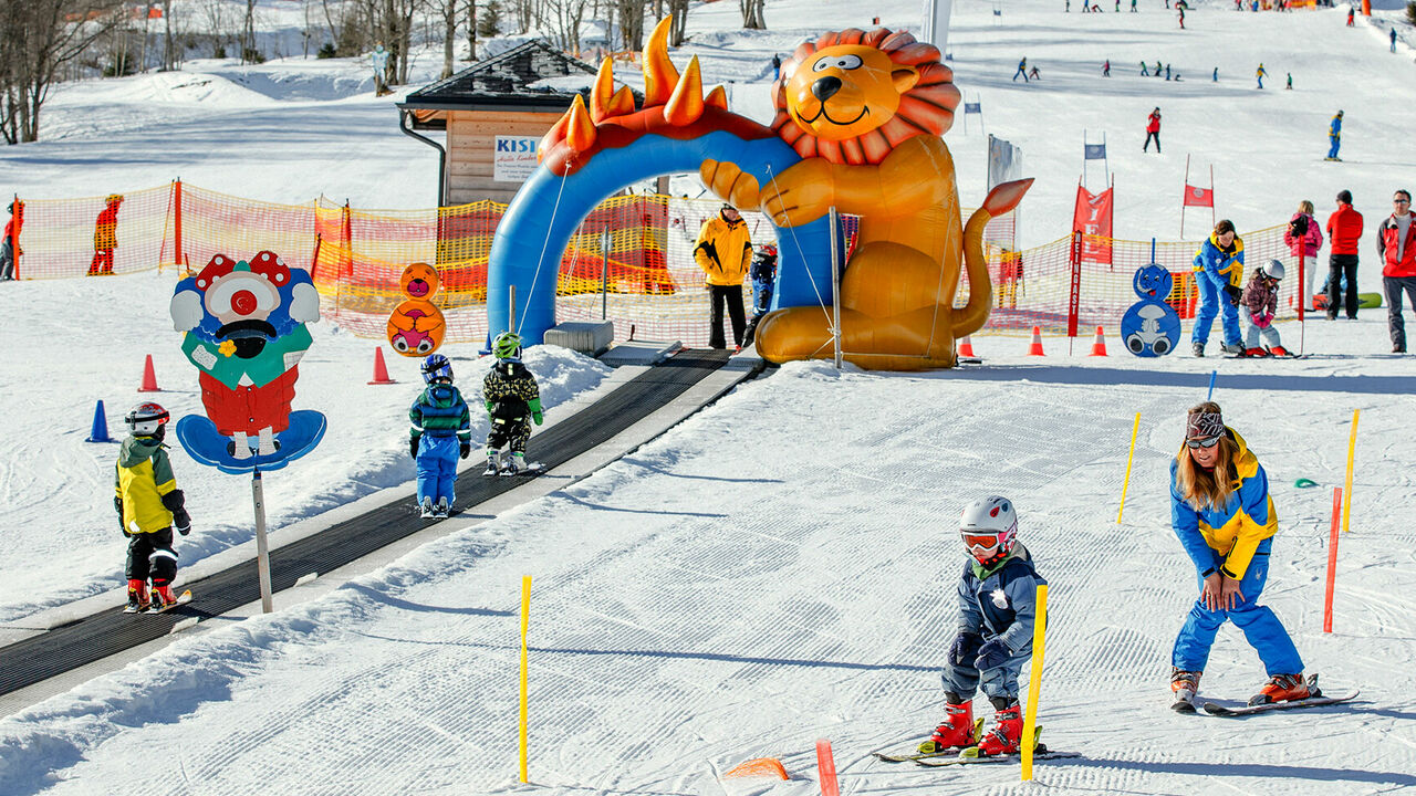 Press B2B Austria: Am Kinder-Skiberg kurven